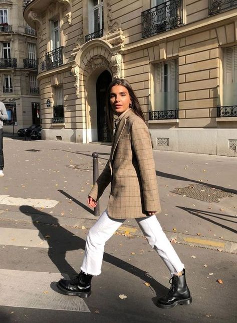 Parisian Street Style: Best Looks For Fall – Glamour & Guide