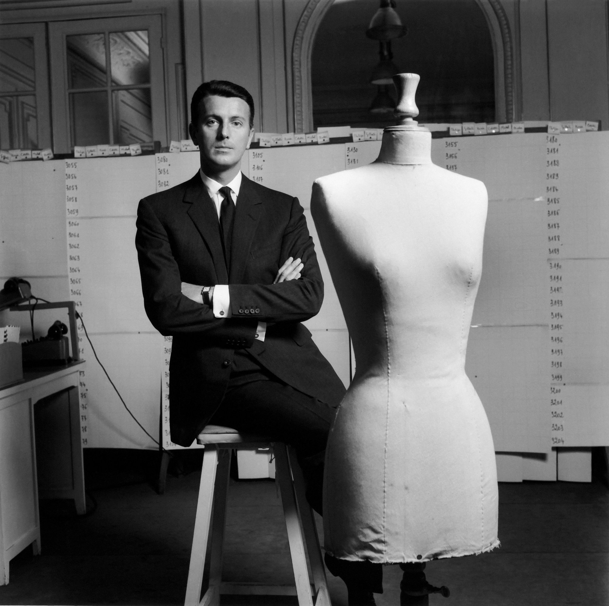 Hubert De Givenchy: Fashion Designer and Founder of Givenchy – Glamour ...