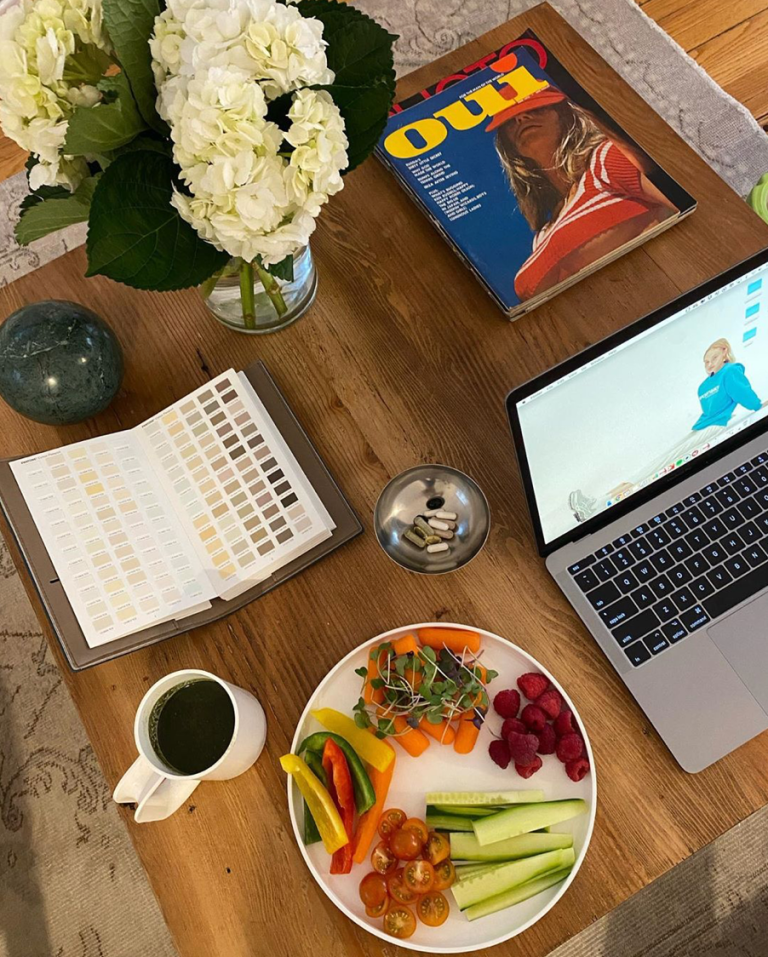 Emily Oberg: Founder of Sporty and Rich – Glamour & Guide